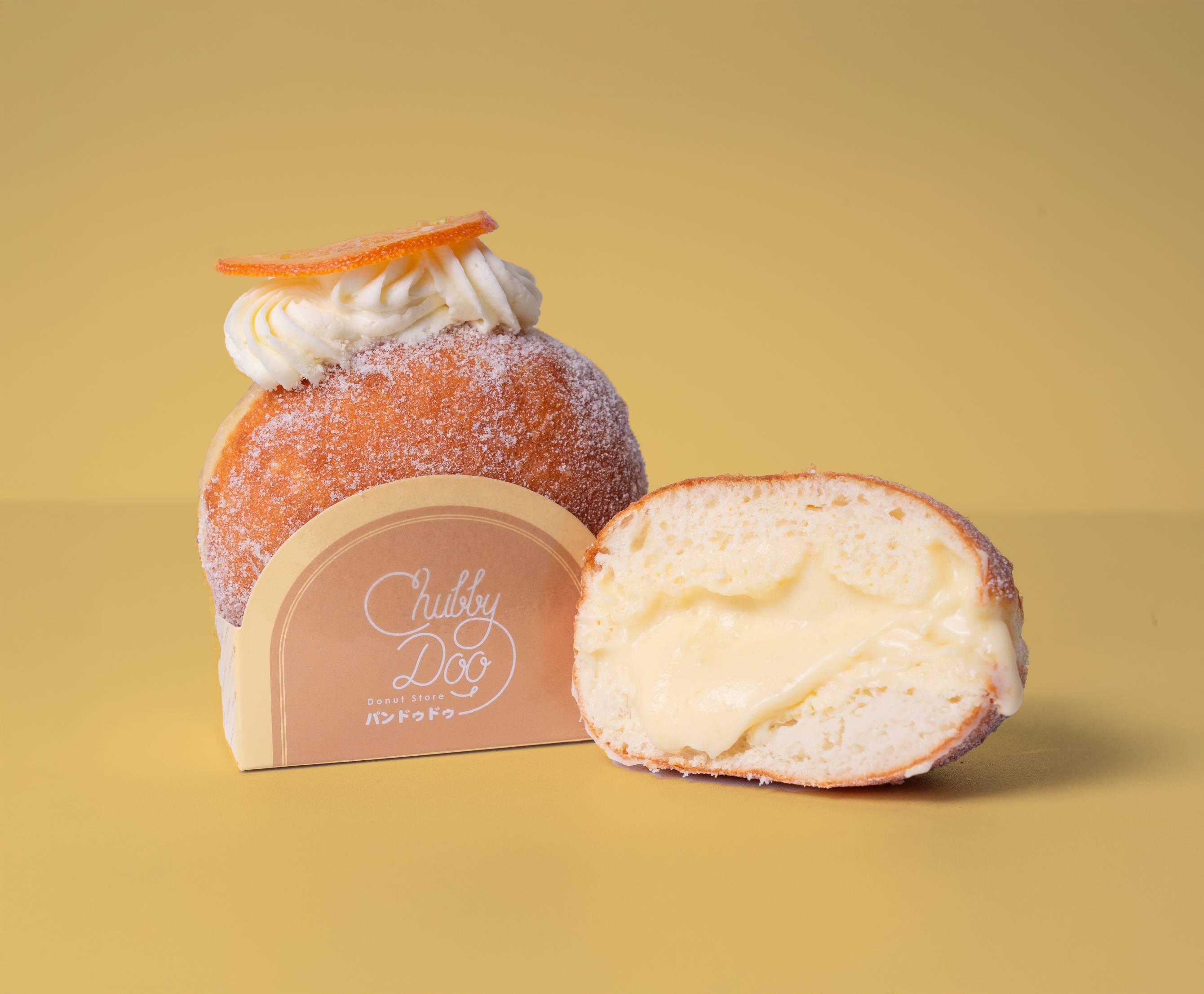 從爆漿到爆紅：2025 甜點關鍵字「滿餡甜甜圈」 Chubby Doo、將滋 Just Bakery 解密社群時代的圈粉武器 - Nonsense 謬思｜藝術・思想・生活