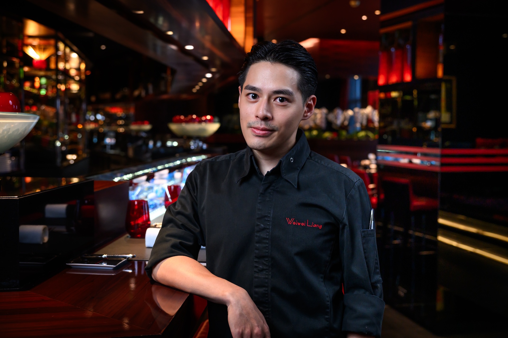 2025 台北餐廳週特企「 Define Taipei 」｜在精緻餐飲解構潮中，堅守廚神侯布雄的「簡單」心法：年輕副主廚梁維維，為台北夏天帶來 ...